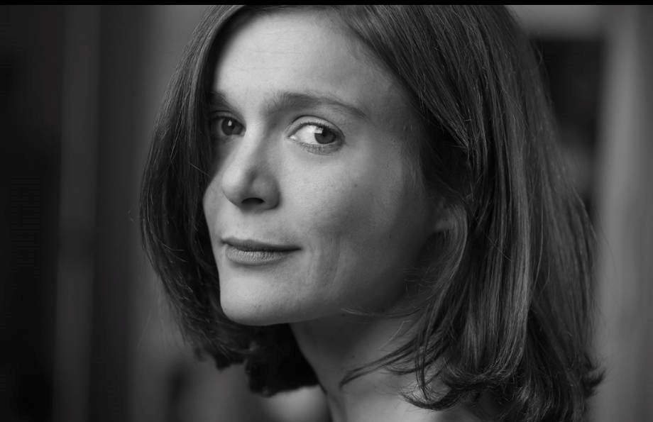 Αλεξάνδρα Αϊδίνη: Οι Λευκές νύχτες ειναι ένα ακίνητο road-trip ενηλικίωσης. - unstage.gr