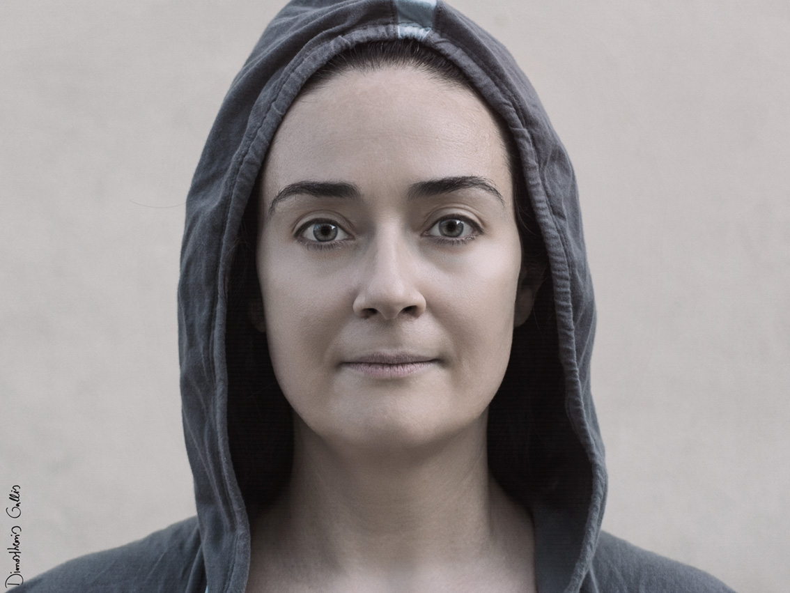 Ελένη Ουζουνίδου - Βιογραφικές Πληροφορίες - unstage.gr