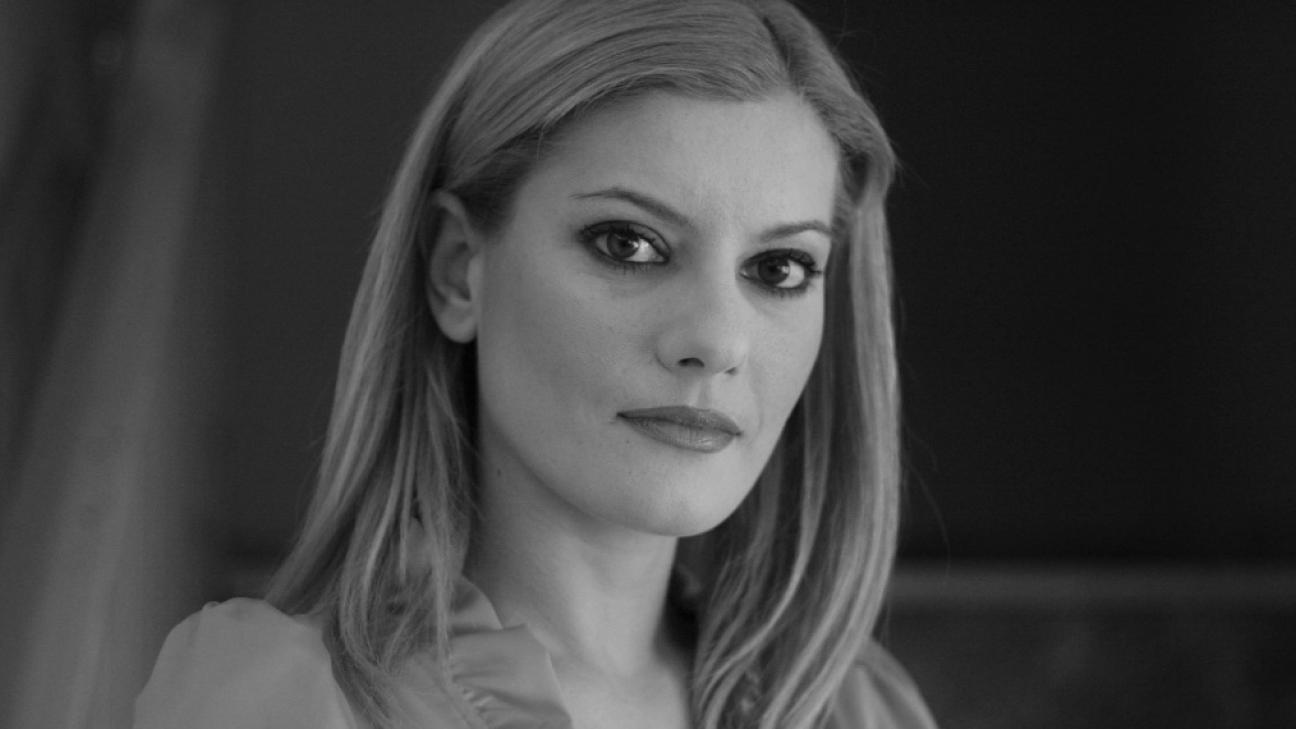 Ίρις Πανταζάρα - Biographical Information - unstage.gr