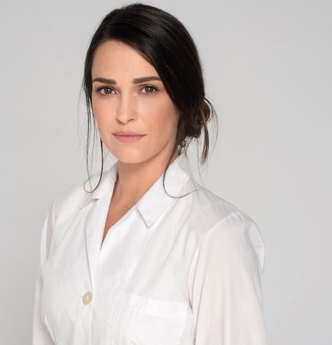 Mary Mina biography, plays, movies, series - unstage.gr