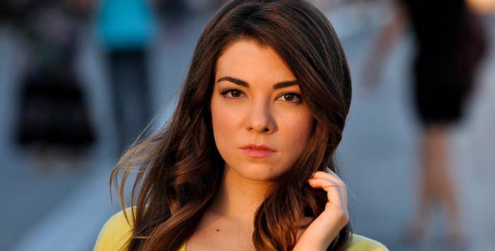 Μαρία Δελετζέ - Photos, Video - unstage.gr